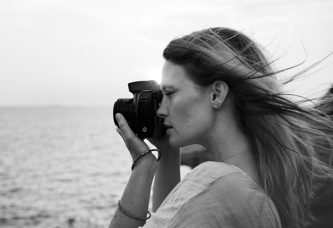 What Does Emphasis Mean In Photography: Techniques And Tips